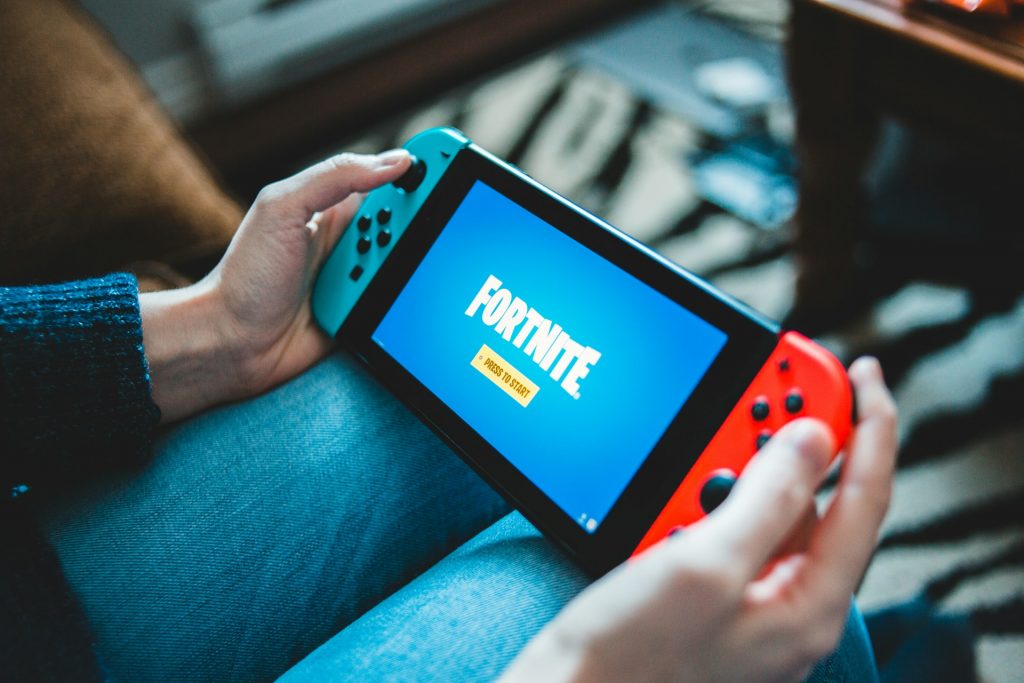 Fortnite Best Weapons Tier List for Chapter 5, Season 4 – Satire Gaming